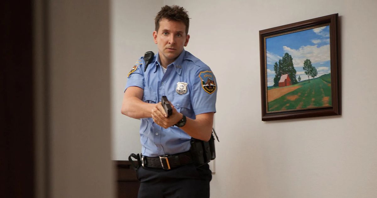 Bradley Cooper má ztvárnit policistu, který bude čelit příznivcům ...